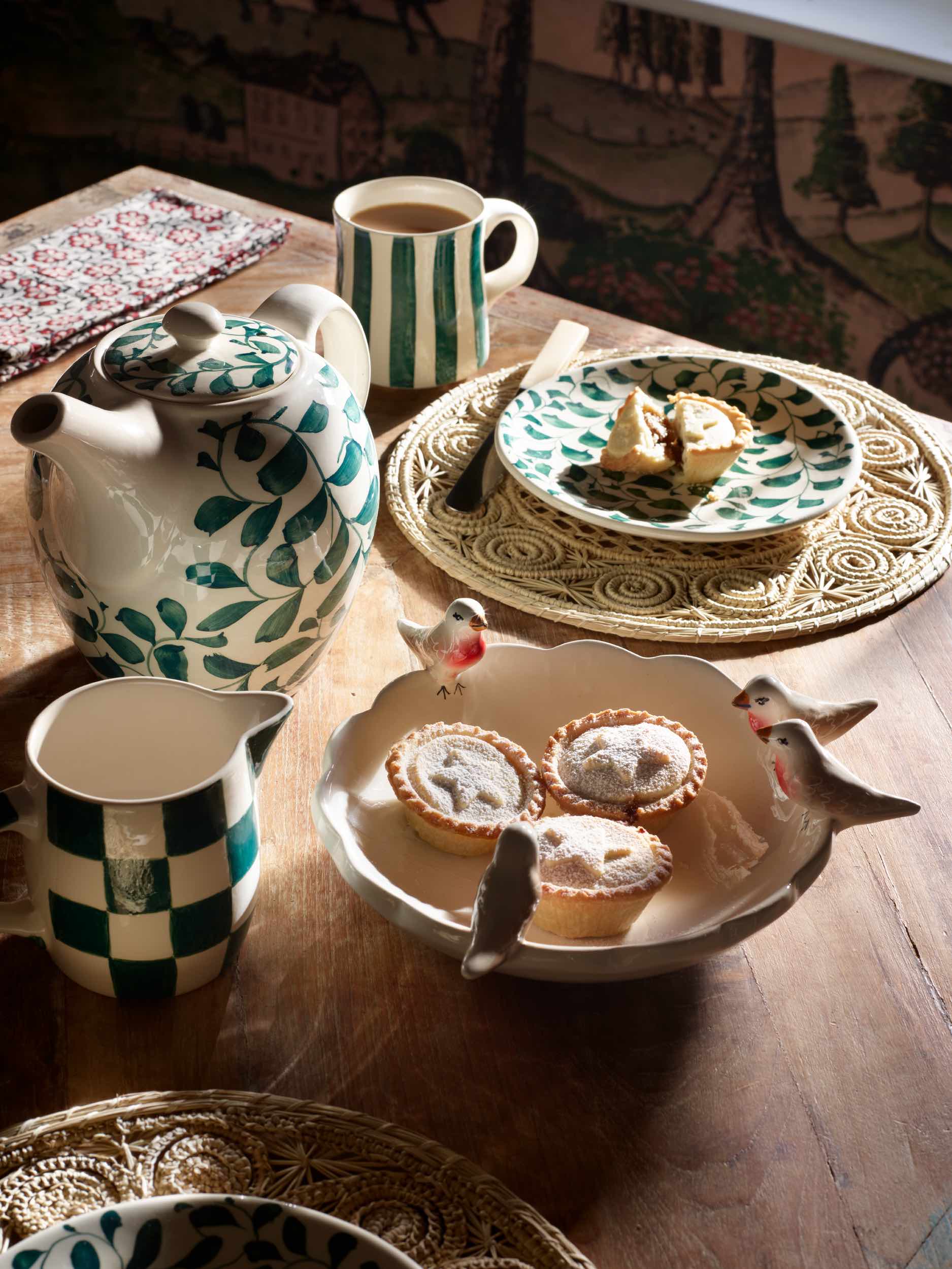 Handmade & Hand Painted Pottery in Malta | Villa Bologna Pottery